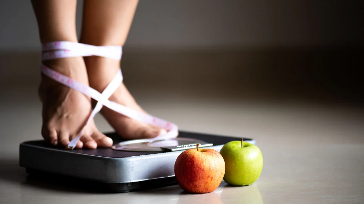 5 Simple Hacks for Losing Weight Without Feeling Deprived